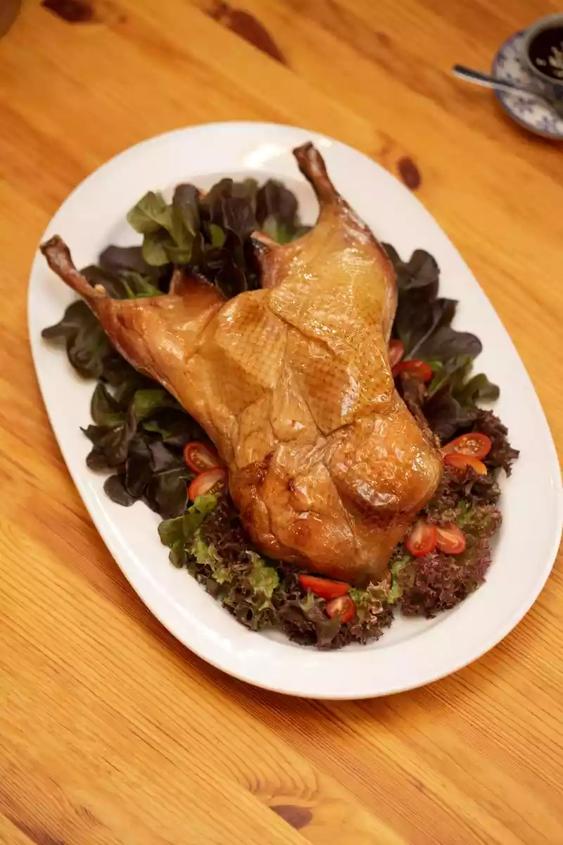 Peking-Ente Frankfurt – Guinness-Weltrekord-Restaurant Yung (2:45,52)